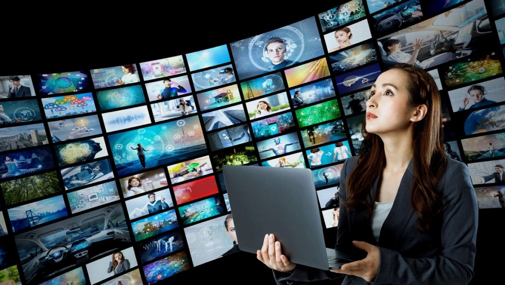 レポートに写真や図を入れるには？画像を引用する際の方法と注意点 - cocoiro career (ココイロ・キャリア)